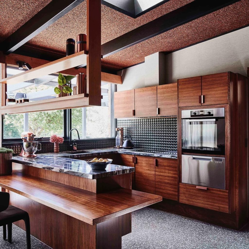 Top 10 Timeless Mid-Century Modern Kitchen Design Features