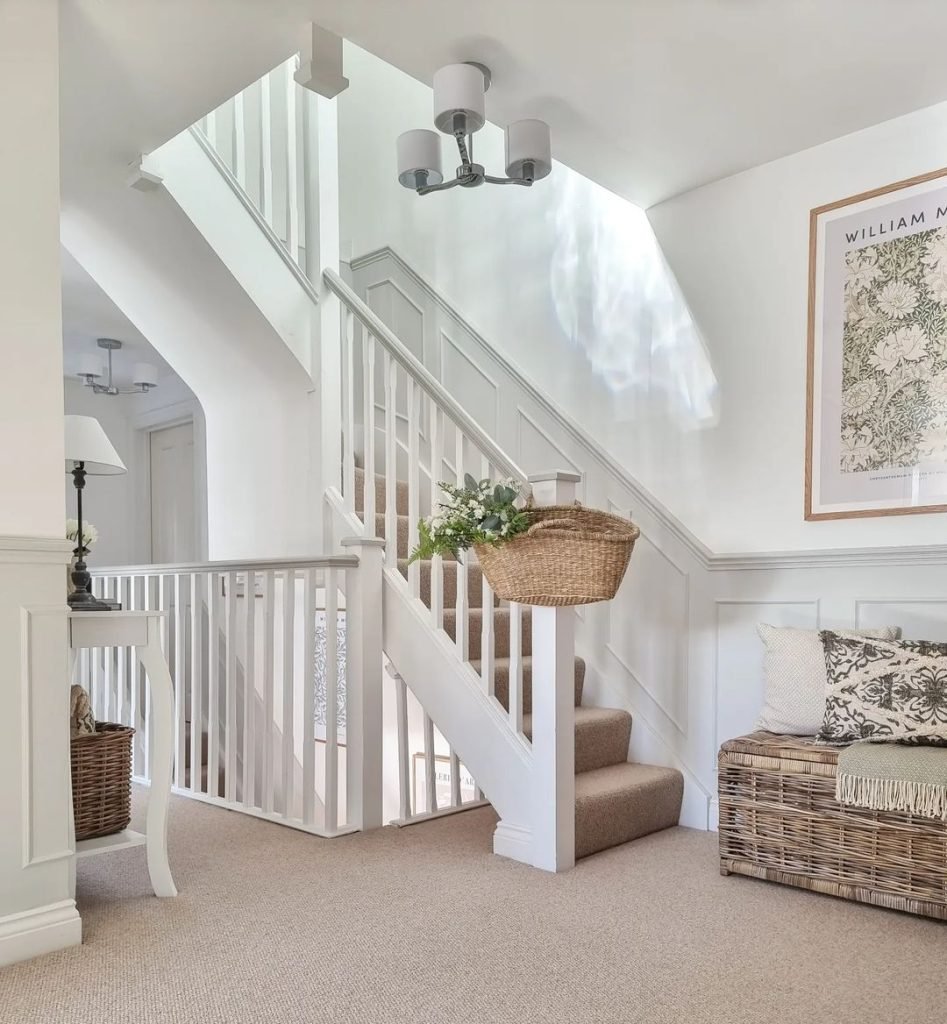 Innovative Twists: Unique Ideas For Farmhouse Stair Railing Designs