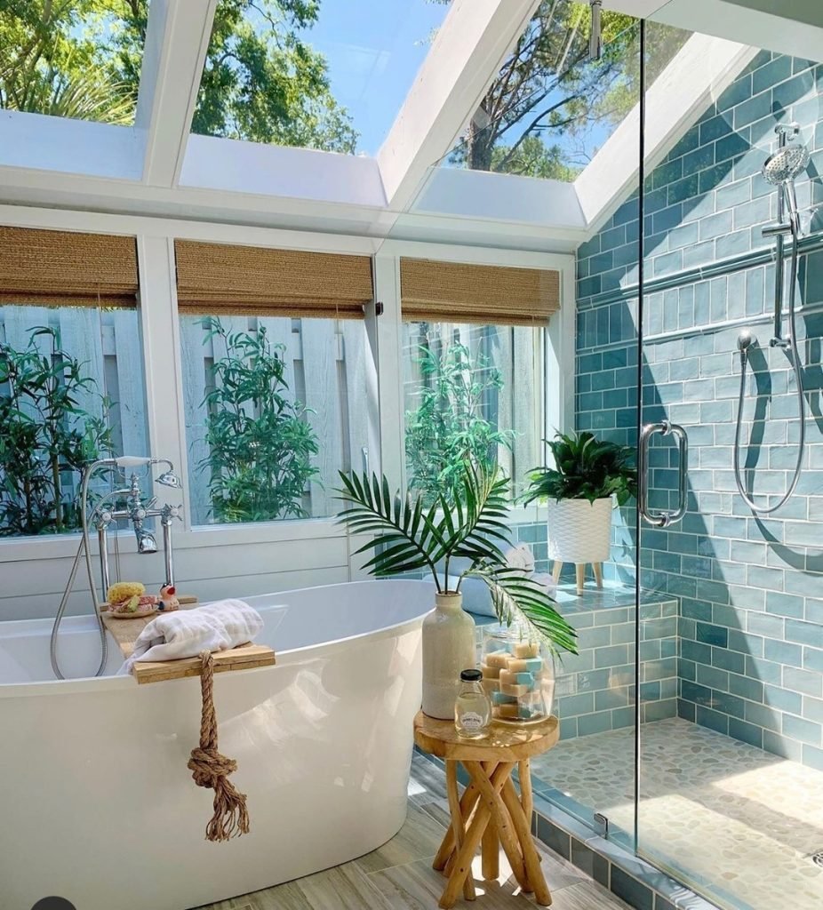 How To Achieve The Perfect Coastal Bathroom Theme
